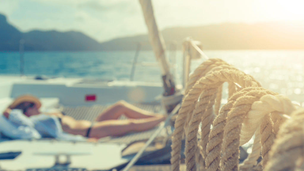 9 Perfect Family Boating Activities