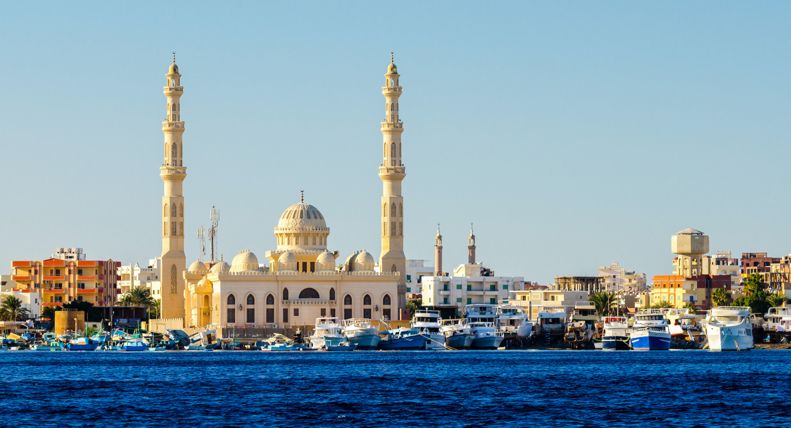 Yacht Charter Hurghada skippered or Bareboat | Tubber